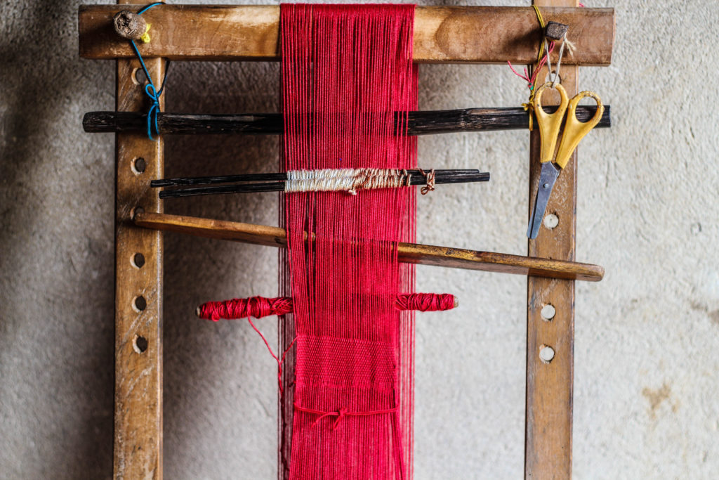 TEJEDURÍA EN TELAR - Encuentros